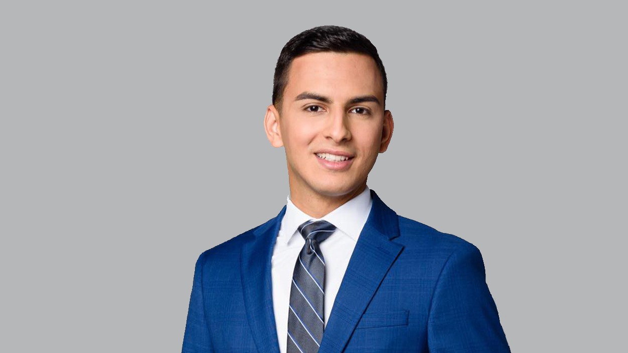 Reportero de Telemundo Jeremy Ortiz reconoce la gracia de Dios sobre su ...